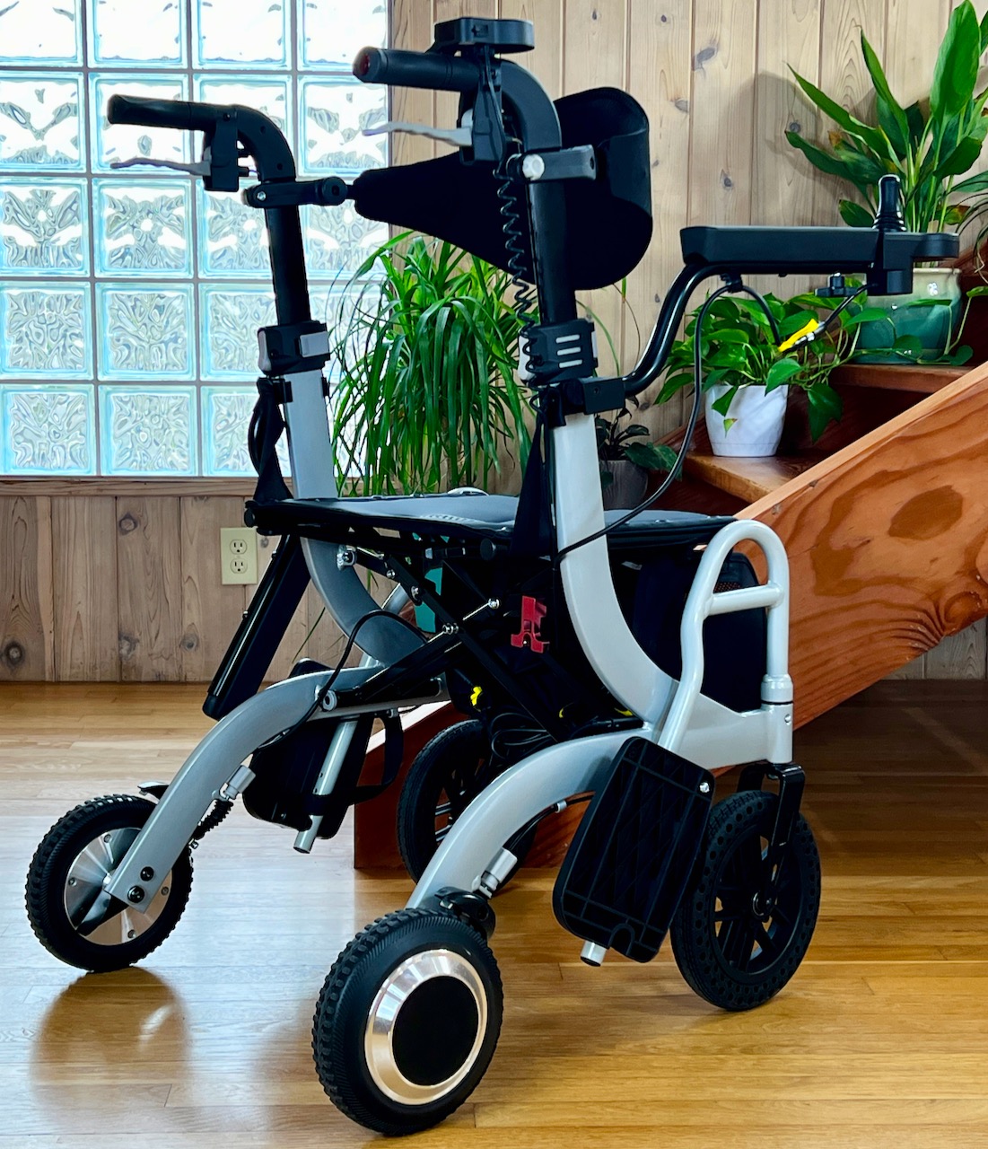 Wheelator Motorized Hybrid Walking Device with Anti-Fall – Quick N ...
