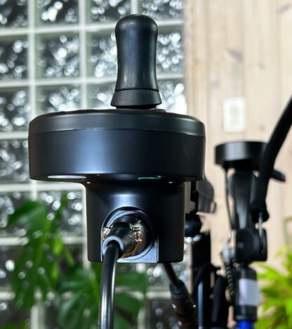 Wheellator XL – Holds Up to 400 Lbs Motorized Walker / Wheelchair ...